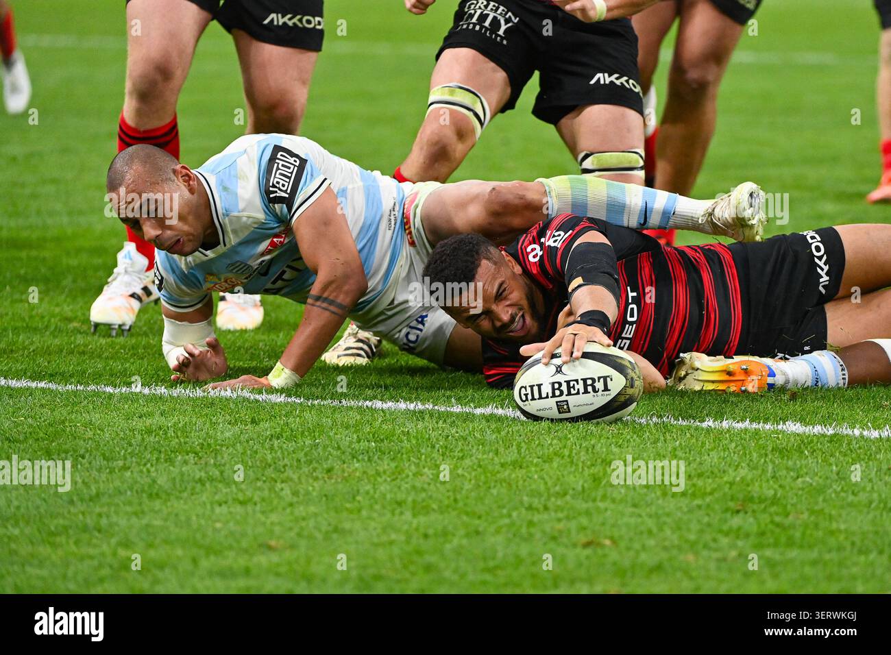 Matthis LEBEL of Stade Toulousain and Gael FICKOU of Racing during the ...