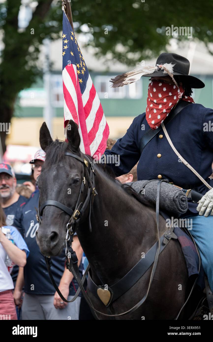 Seattle, USA. 19th Jun 2026. Thousands of U.S. soccer fans flood the ...