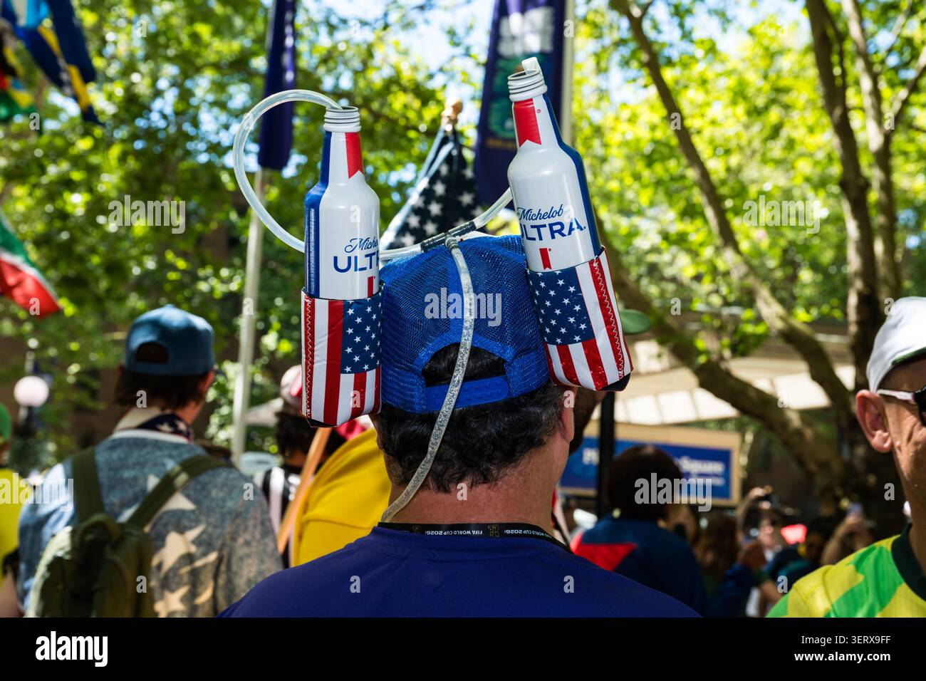 Seattle, USA. 19th Jun 2026. U.S. soccer fans cheer in Pioneer Square ...