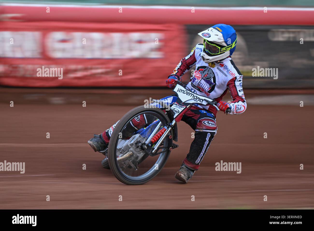Jake Mulford of Redcar Bears leads during a restarted Heat 8 of the Cab ...