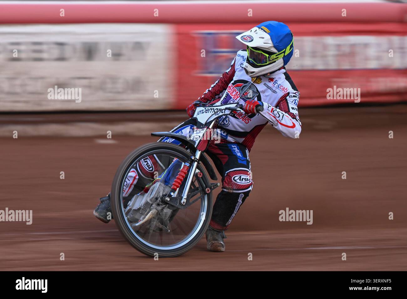 Jake Mulford of Redcar Bears leads during a restarted Heat 8 of the Cab ...