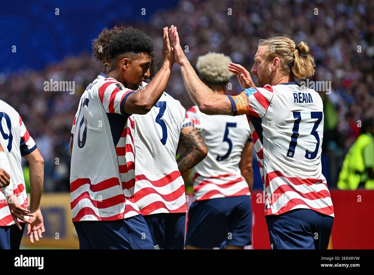 June 19, 2026: United States of America defenders Alex Freeman (16) and ...