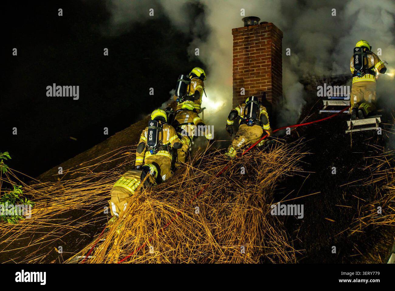 UDDEL - Firefighters at a home in Uddel. The fire in a home with a ...