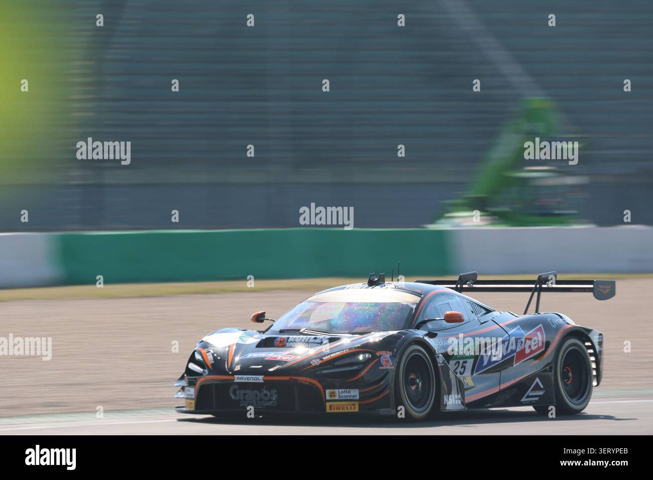 Ben Dörr (D/Dörr Motorsport, #25), McLaren 720S GT3 Evo, DTM (German ...