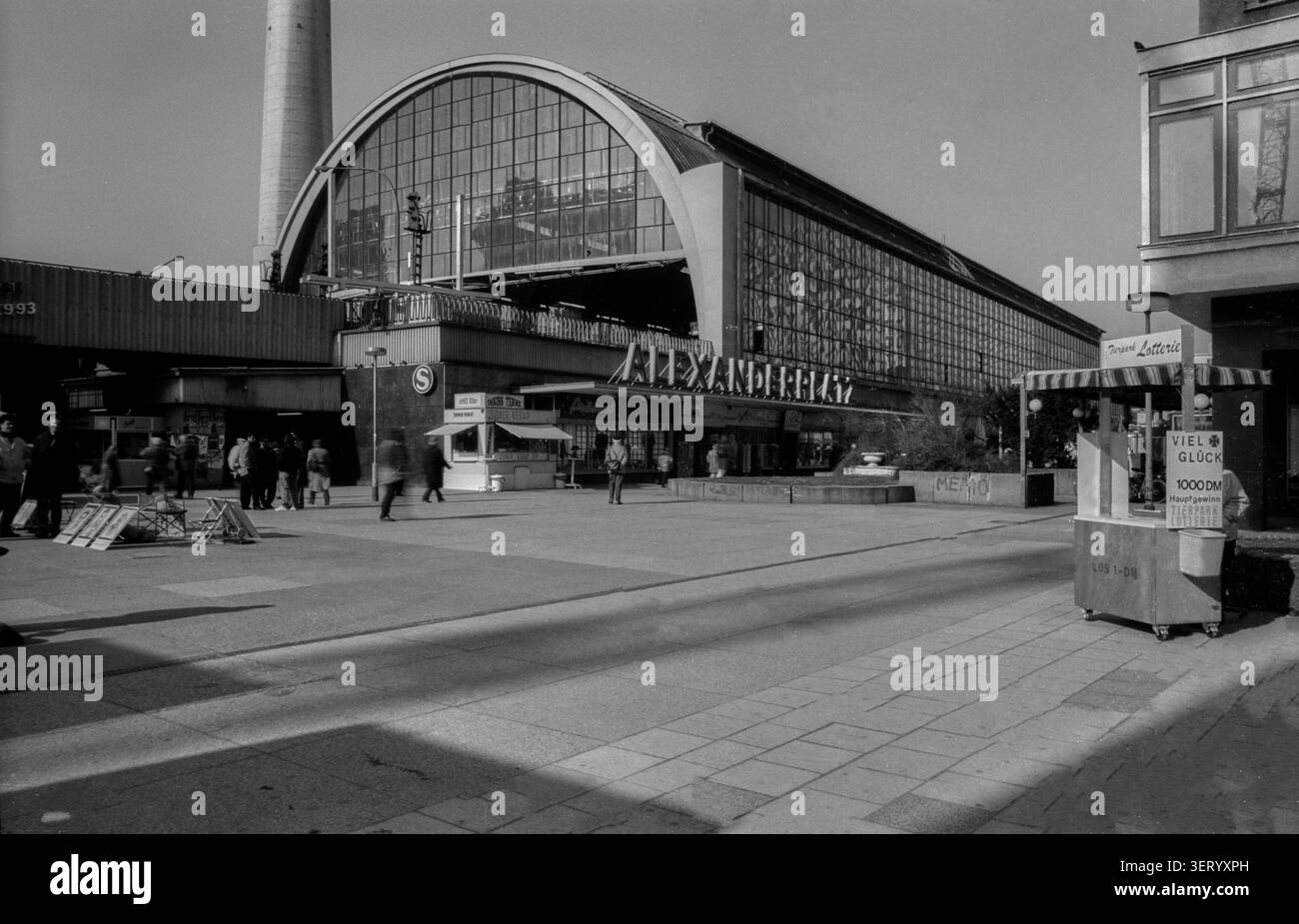 Alex Deutschland, Berlin, 30.03.1993, Alexanderplatz, S - U - und ...