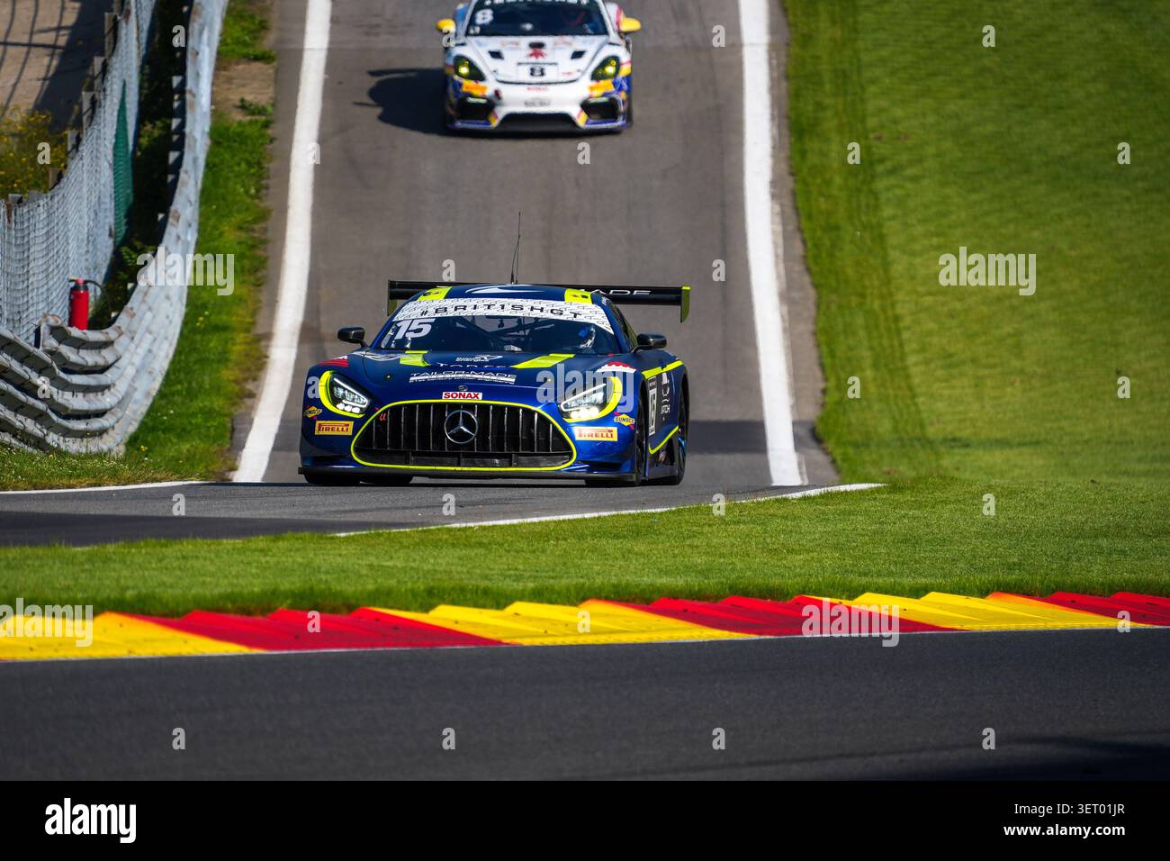 15 IBANEZ Lluc, PAPADOPULOS Alex, NM Racing Team, Mercedes-AMG GT4 ...