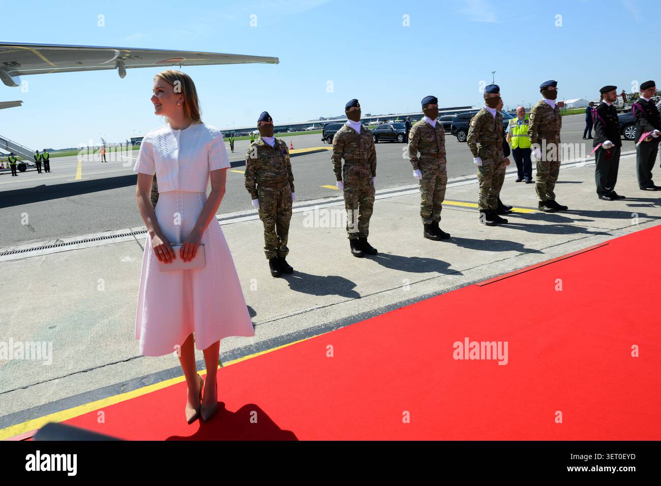 Belgium's Crown Princess Elisabeth, left, waits for the arrival of ...