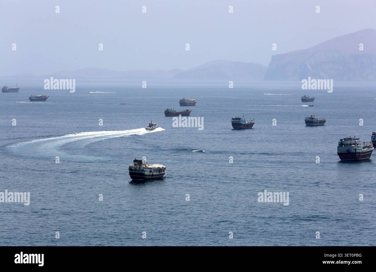 (260620) -- KHASAB, June 20, 2026 (Xinhua) -- This photo taken on June ...