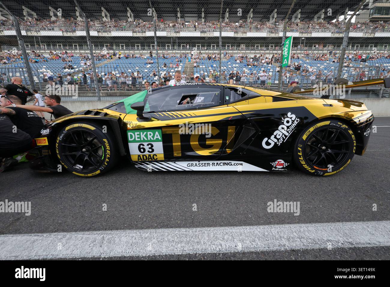 Maximilian Paul (D/TGI Team by GRT, #63), Lamborghini Temerario GT3, in ...