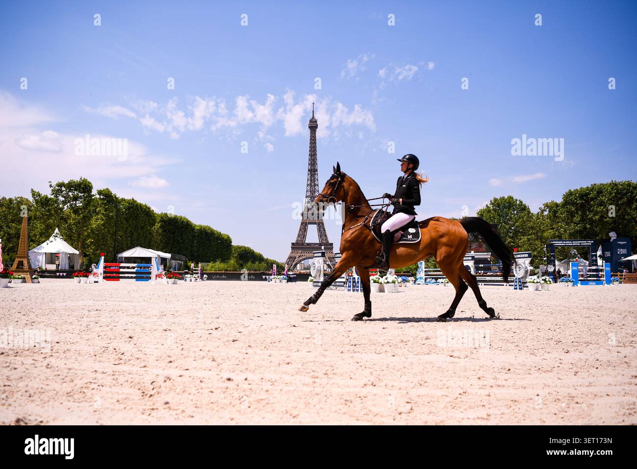 Philippa AMMANN in front of the monument Eiffel Tower (Tour Eiffel ...