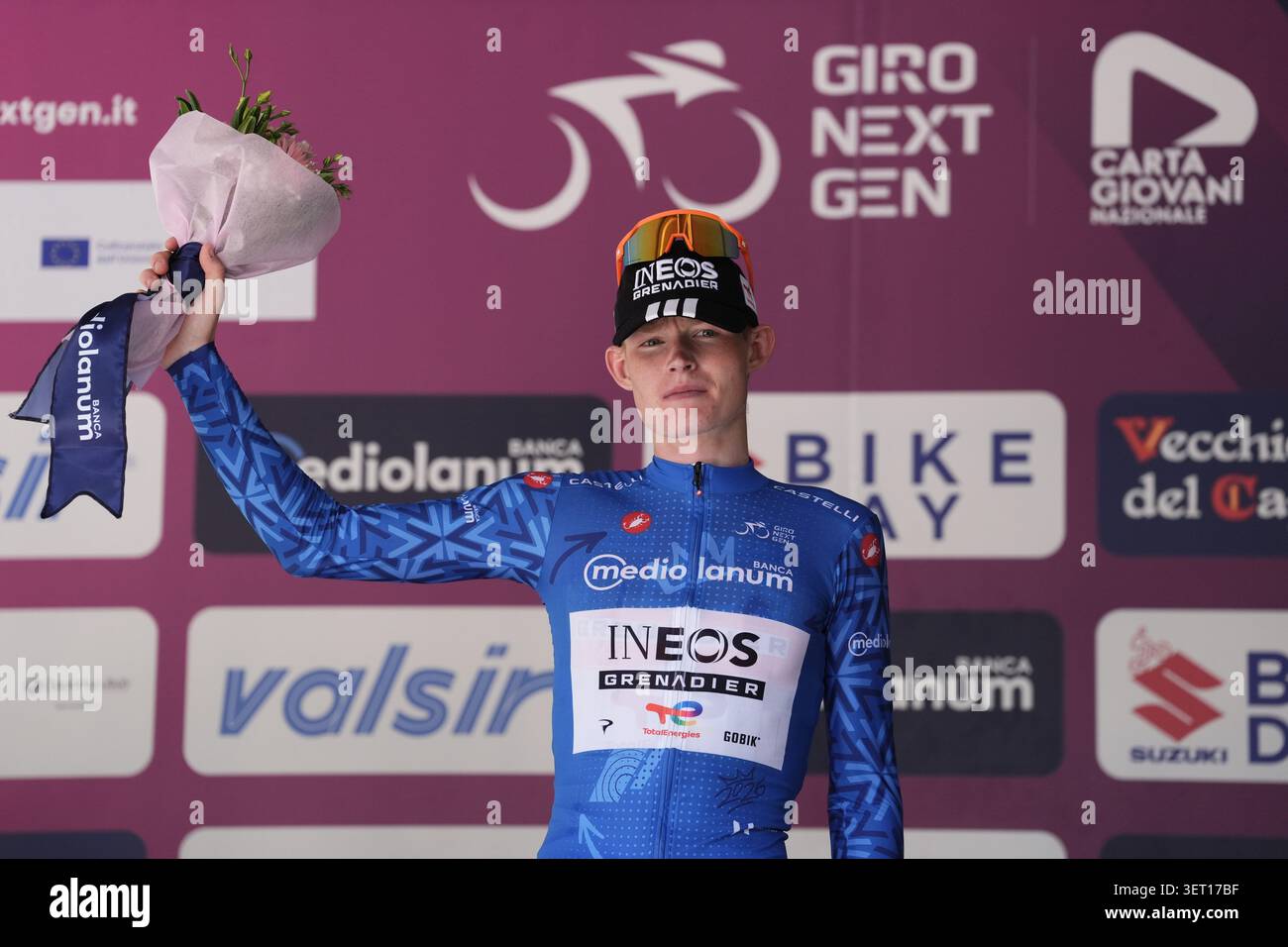Great Britain's Mattie Dodd of Ineos Grenadiers Racing Academy blue ...