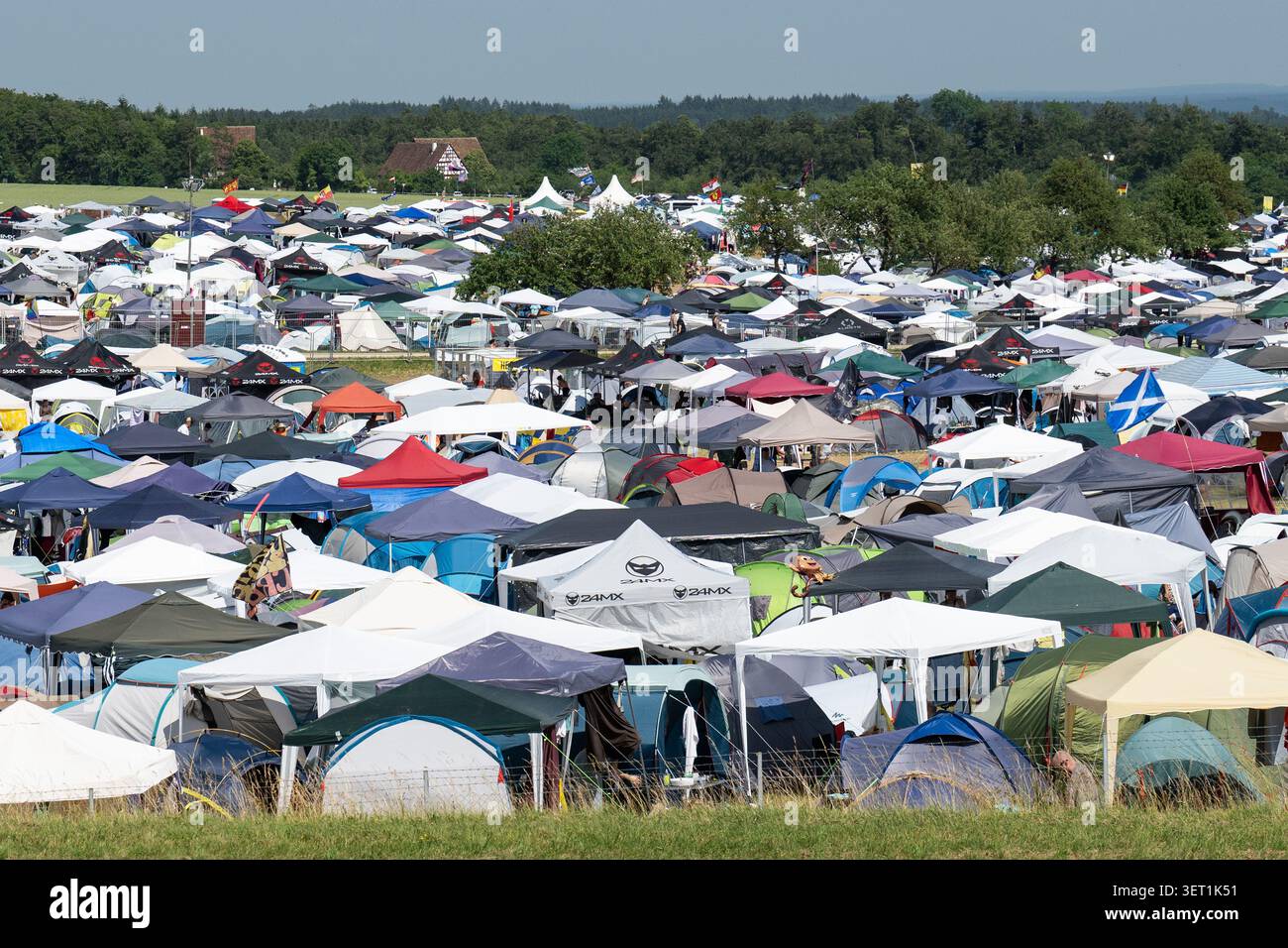 20 June 2026, Baden-Württemberg, Neuhausen ob Eck: Overview of a ...