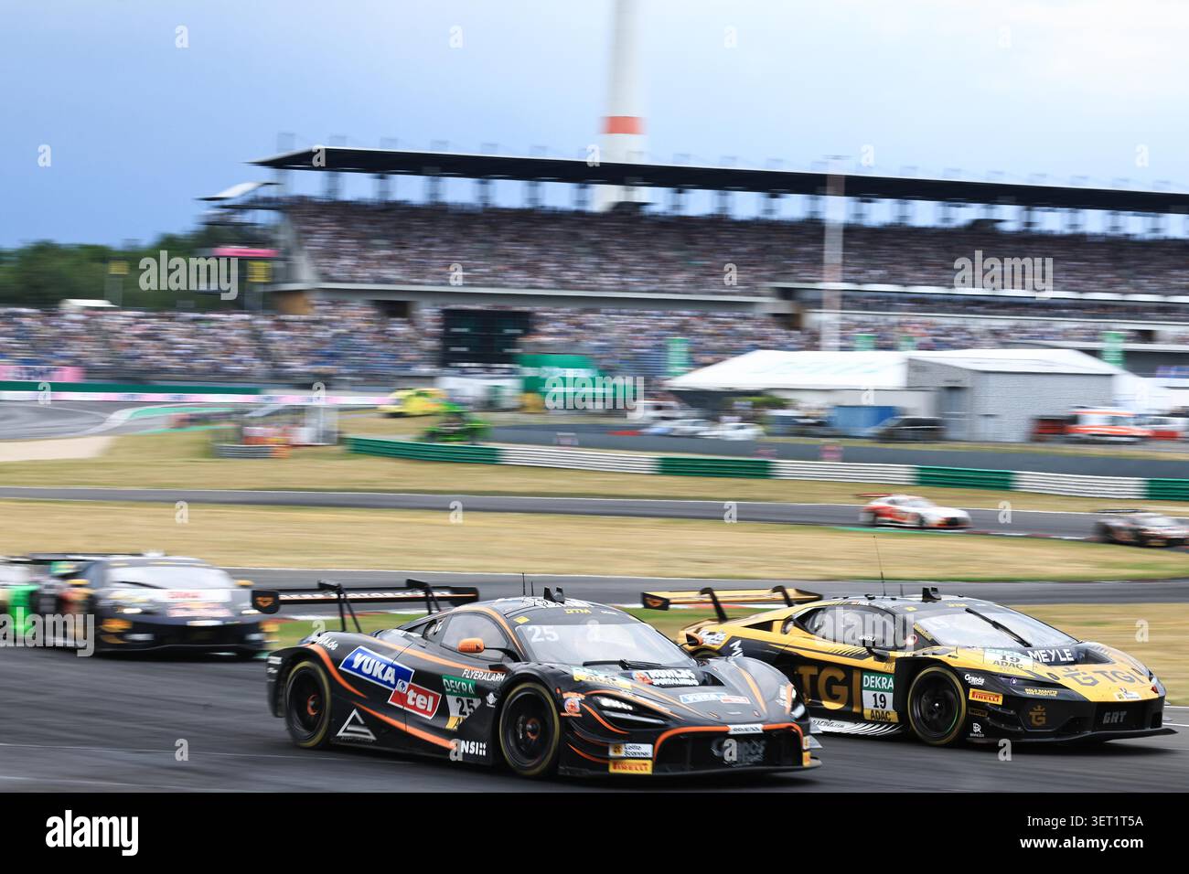25 Ben Dorr (D/Dorr Motorsport), McLaren 720S GT3 Evo, action 19 Mirko ...