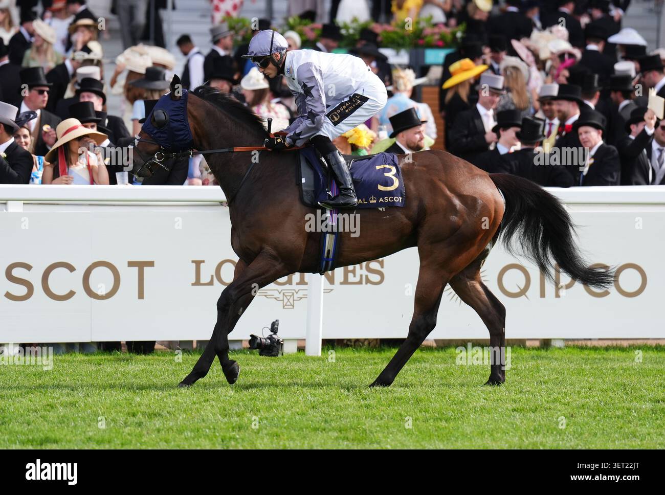 Run Boy Run goes to post for the Wokingham Stakes on day five of Royal ...