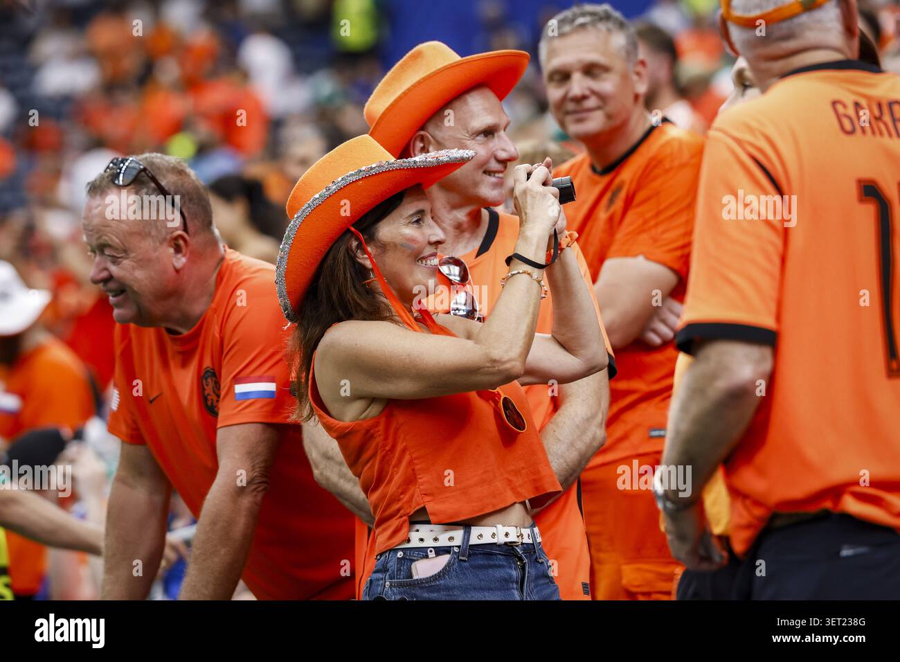 HOUSTON - Orange supporters prior to the FIFA 2026 Group F match ...