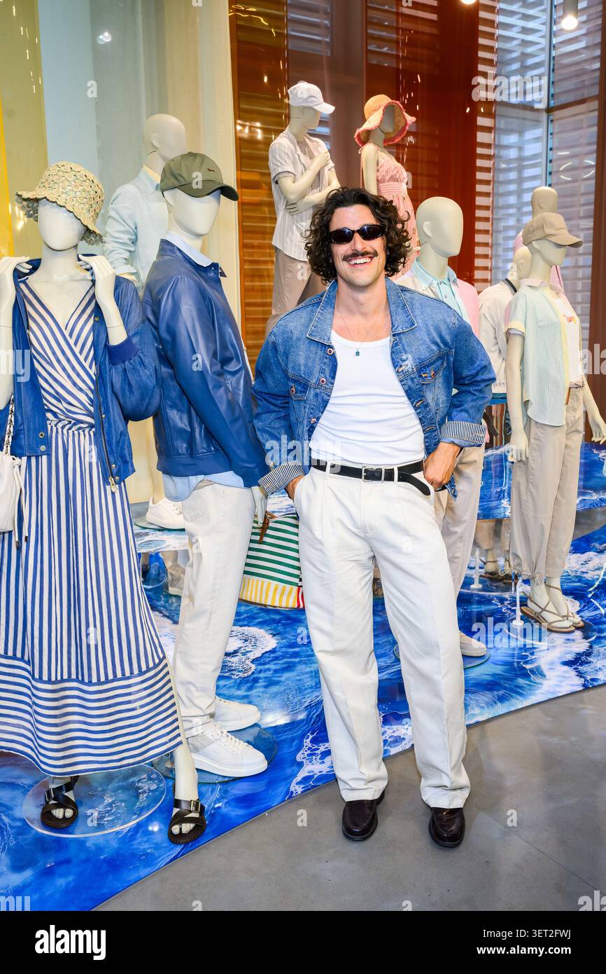 Giovanni Zattera Milan Fashion Week - Men S/S 2027 Harmont&Blaine ...