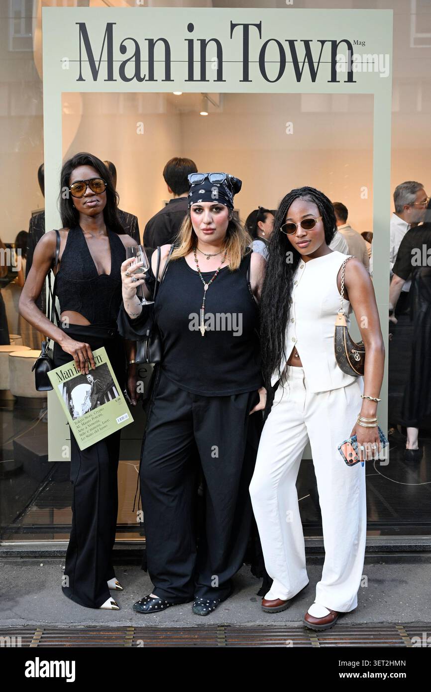 Donatella Abaca , Carlotta Borneo , Kendal Clay Milan Fashion Week ...