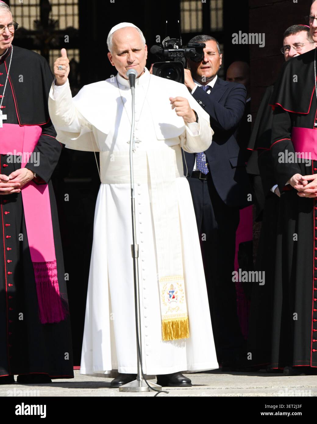 IPA85888073 - Pavia: Pope Leo XIV on a Pastoral Visit In the photo ...