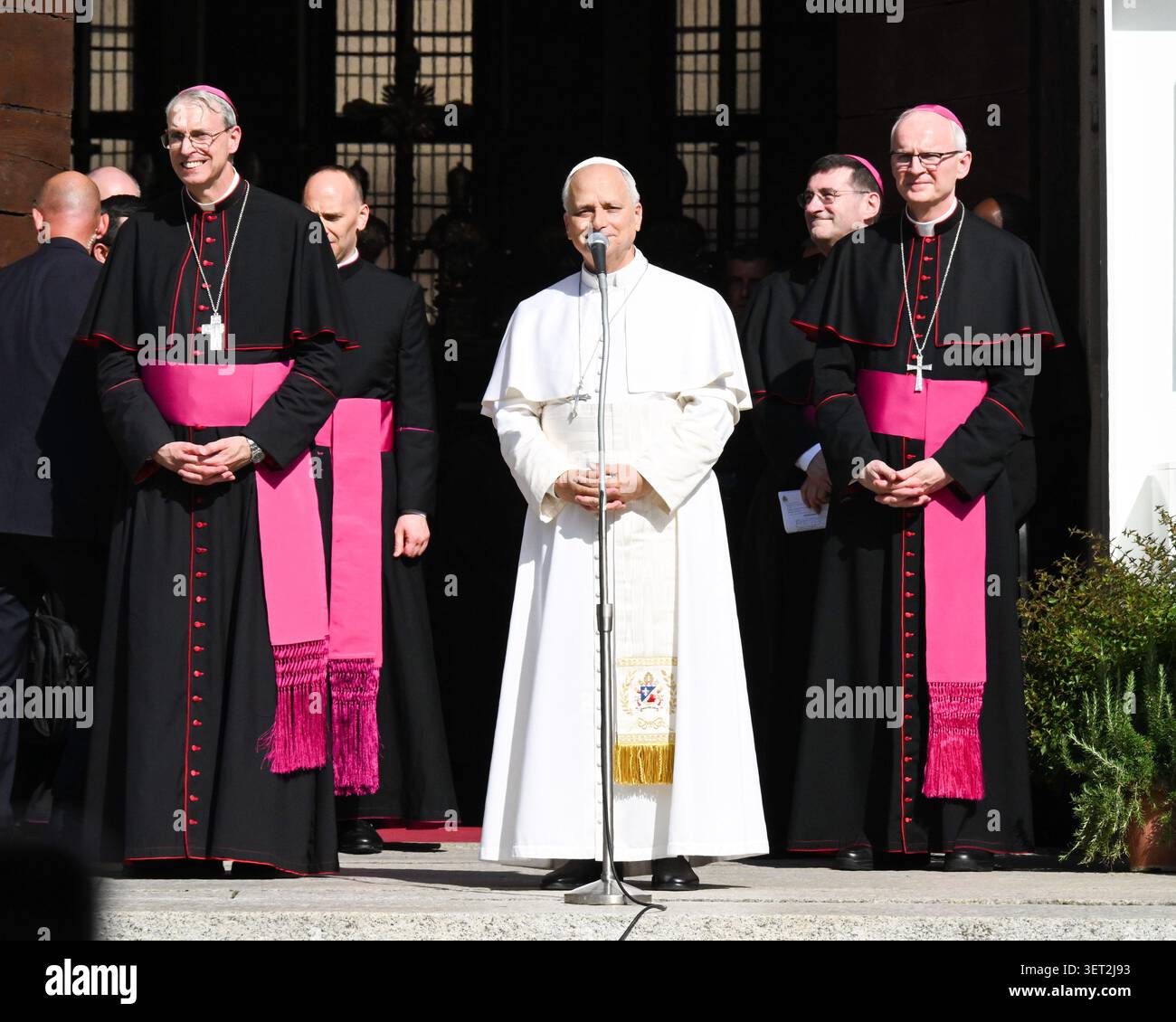 IPA85887919 - Pavia: Pope Leo XIV on a Pastoral Visit In the photo ...