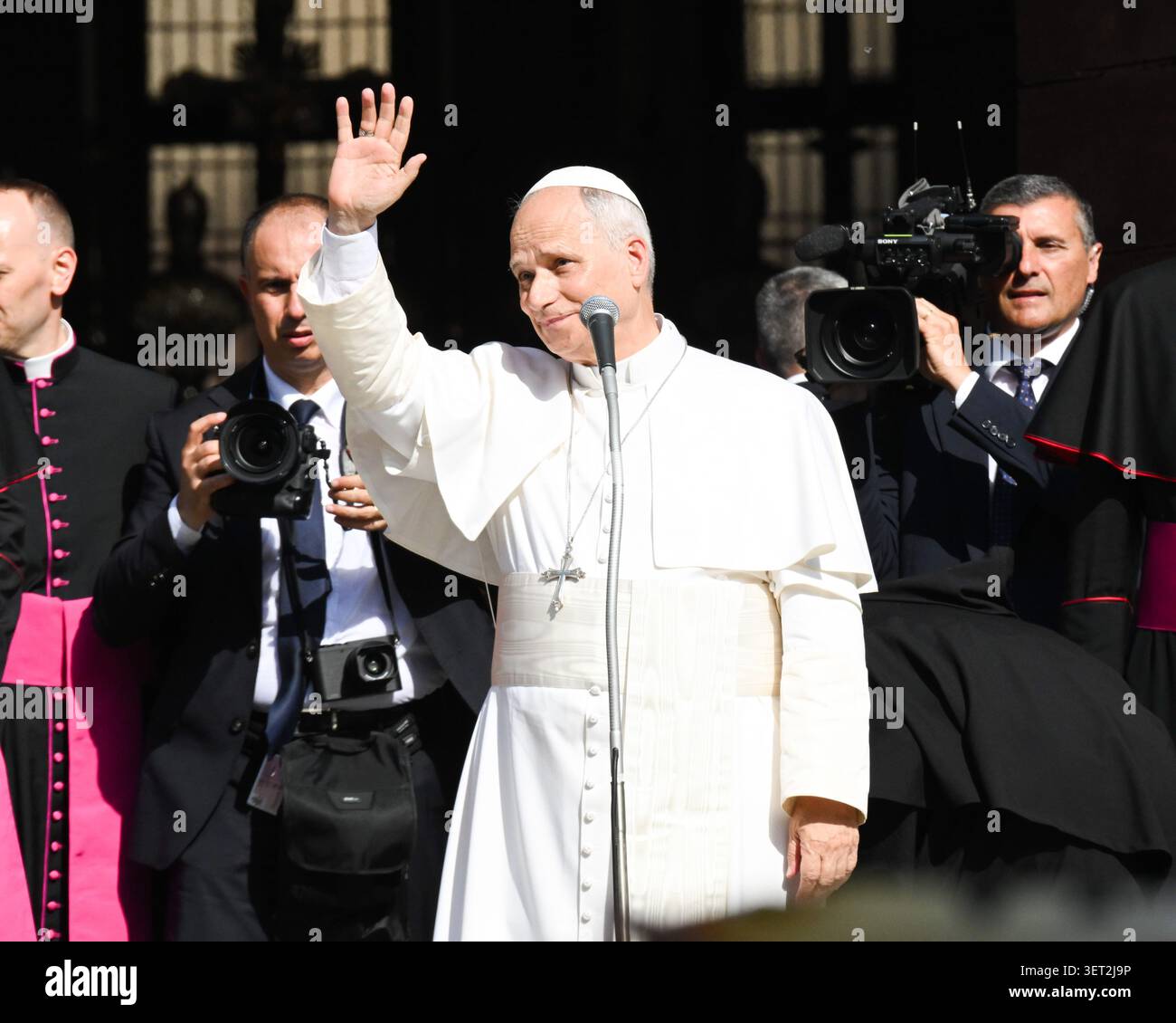 IPA85887917 - Pavia: Pope Leo XIV on a Pastoral Visit In the photo ...