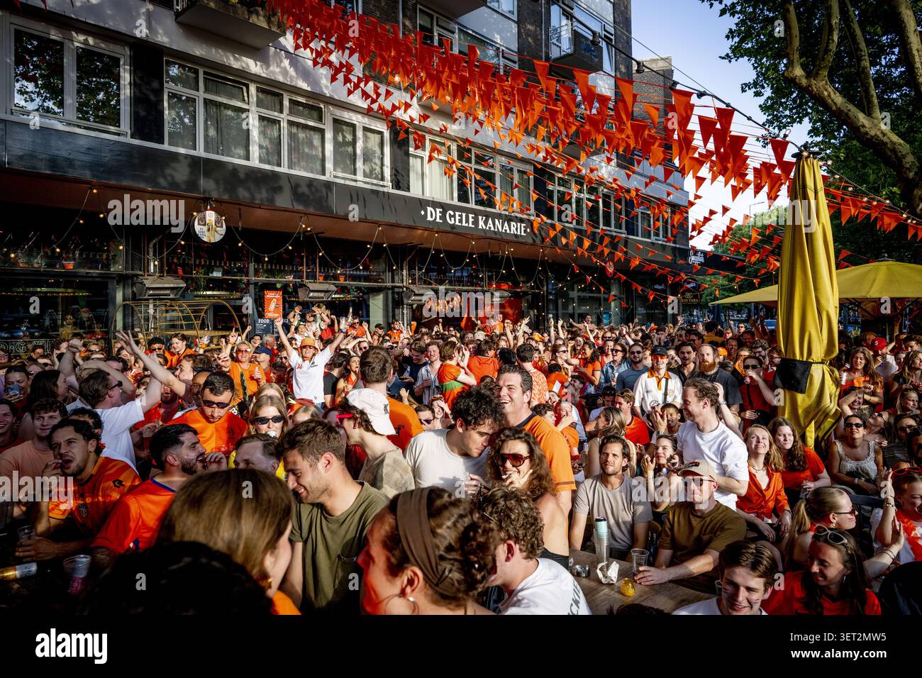 ROTTERDAM - Fans watch the Dutch national team in action against Sweden ...