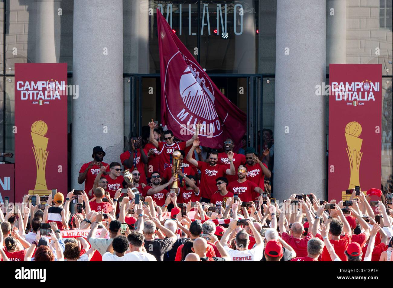 IPA85890020 - Olimpia Milano's championship celebrations during the EA7 ...