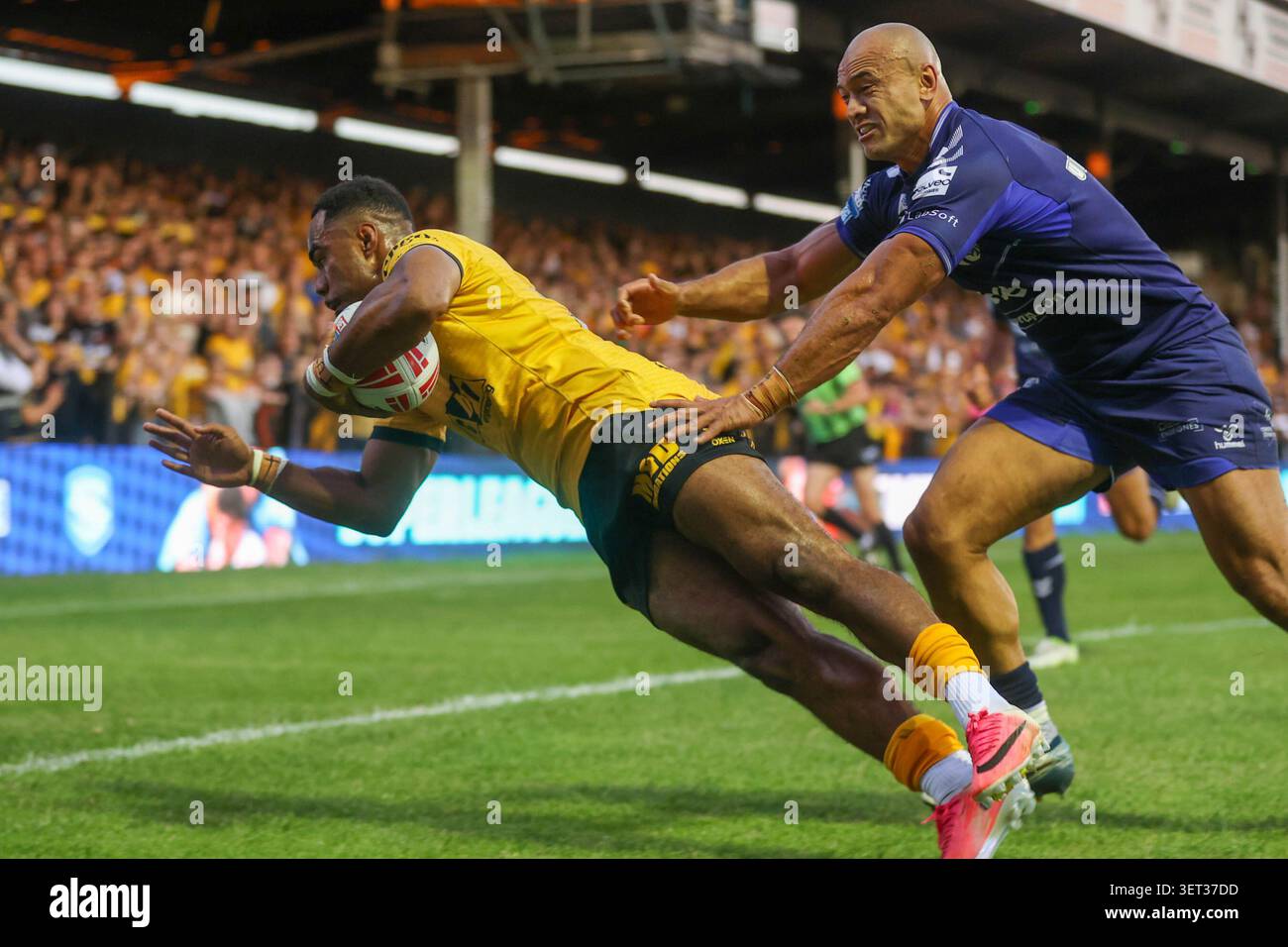 Jason Qare Qare dives in for a try during the BetFred Super League ...
