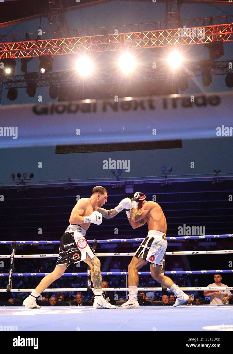 Bradley Goldsmith (left) in action against Brad Pauls in the IBF ...