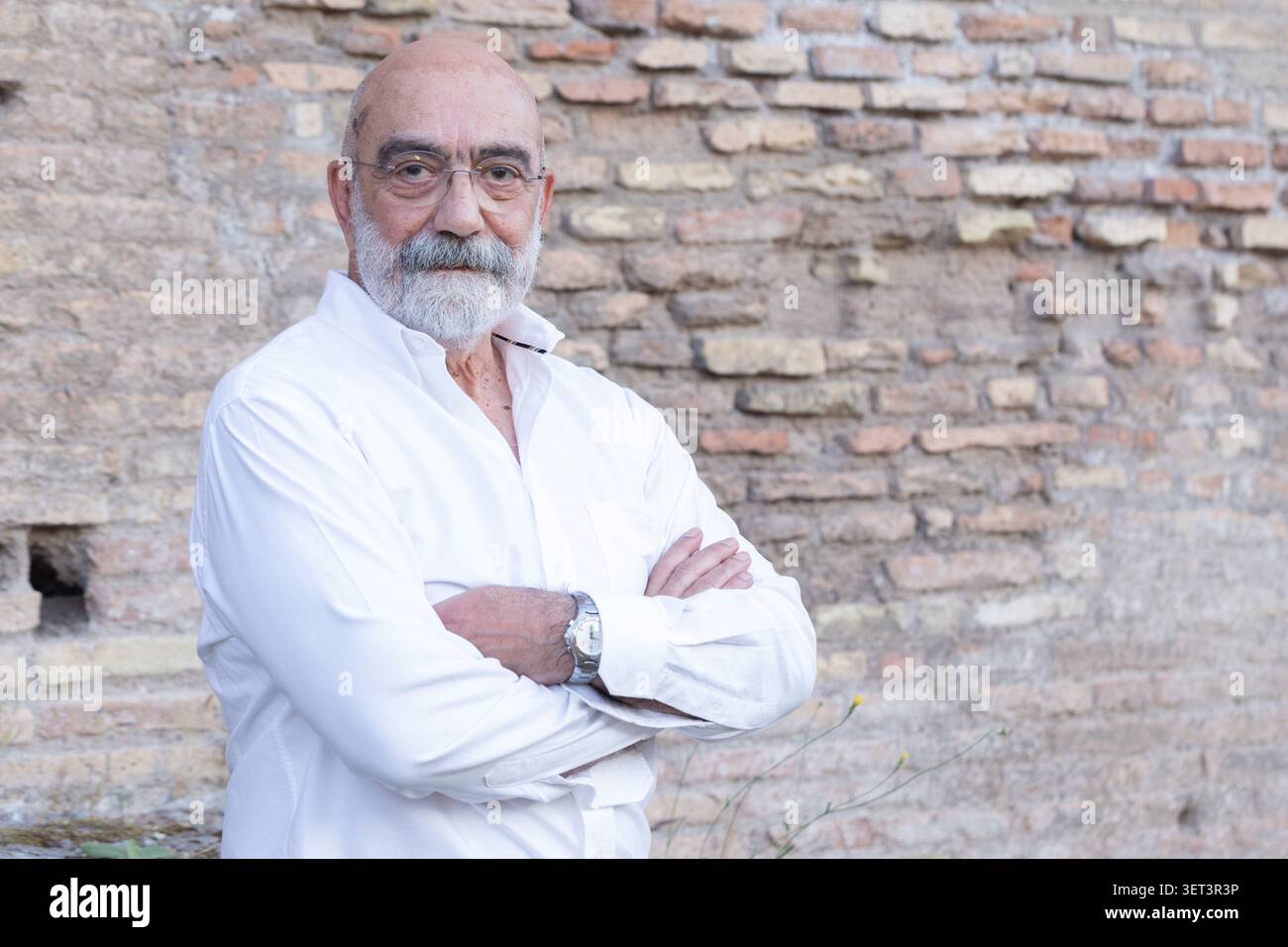 IPA85896210 - Writer Ahmet Altan will be a guest at the second evening ...