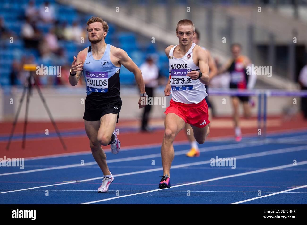 Seamus Derbyshire (right) beats Josh Faulds (left) in Mens 400m Hurdles ...
