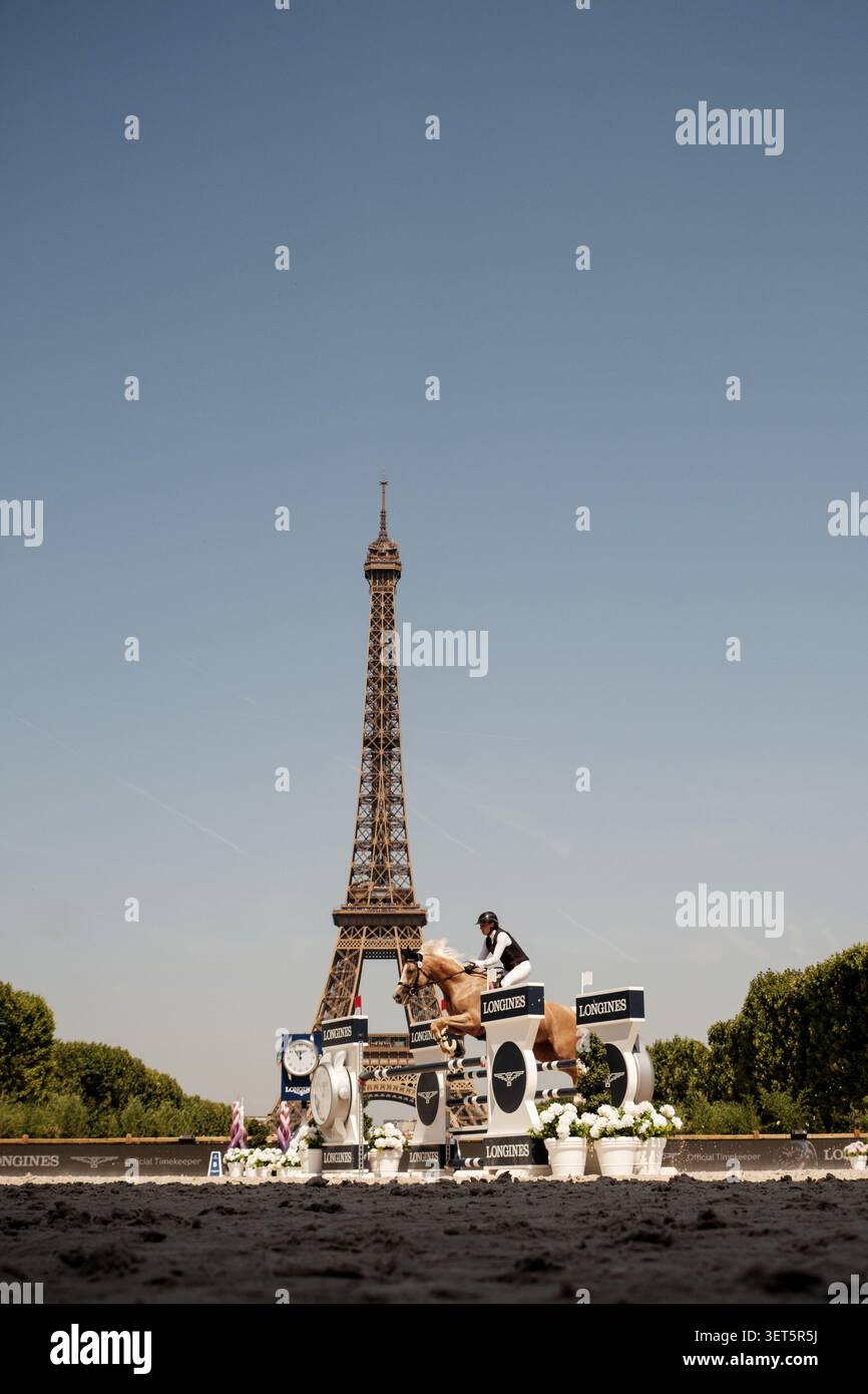 EVA BOUCHUT riding HEIDI DE BACON during the Longines Paris Eiffel ...