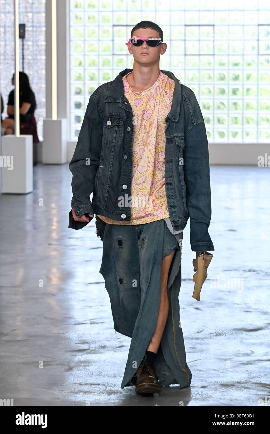IPA85907766 - Milan, Milan Men’s Fashion Week Spring/Summer 2027 - Men ...