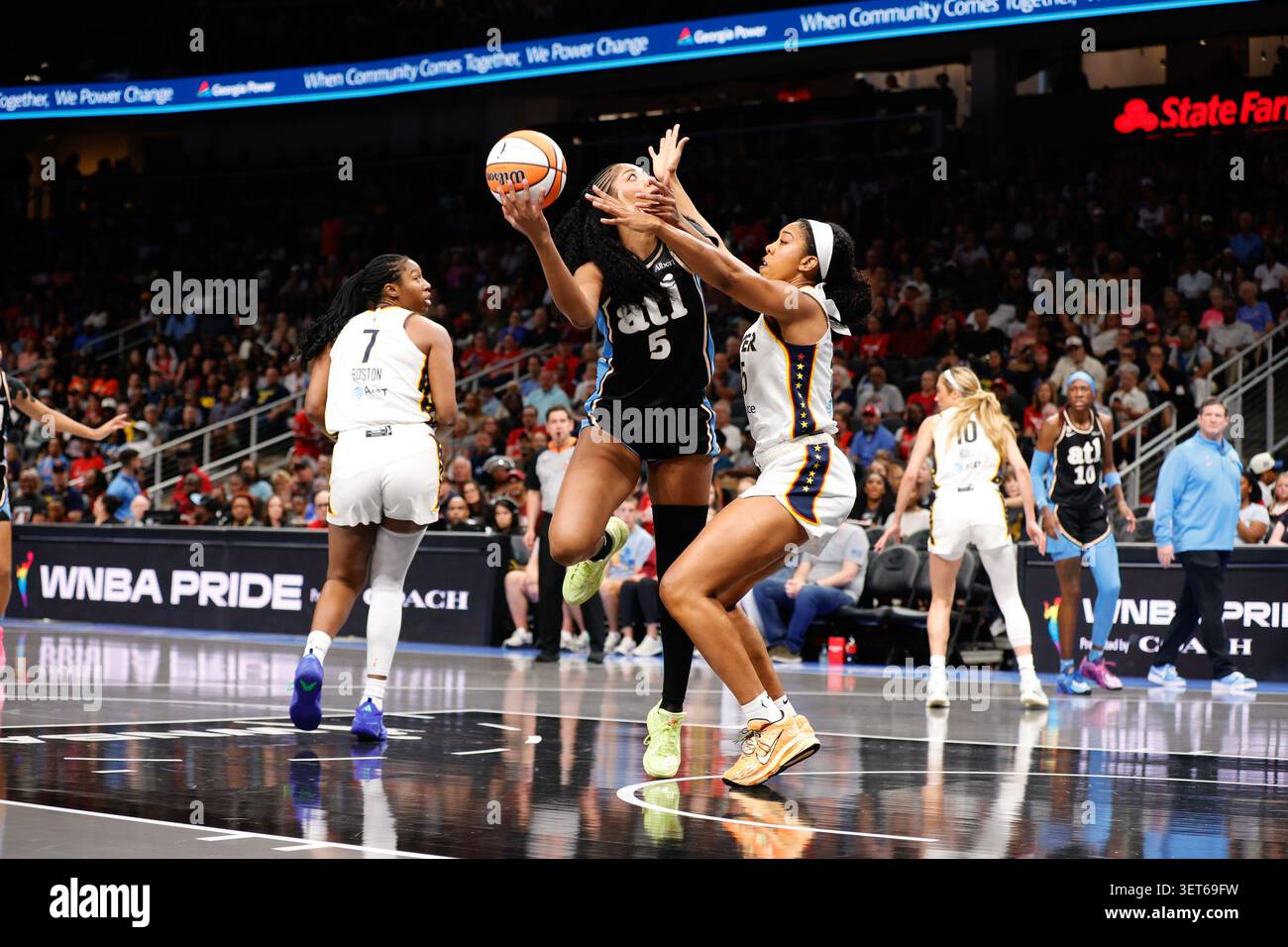 Indiana Fever take on the Atlanta Dream at State Farm Arena in Atlanta ...