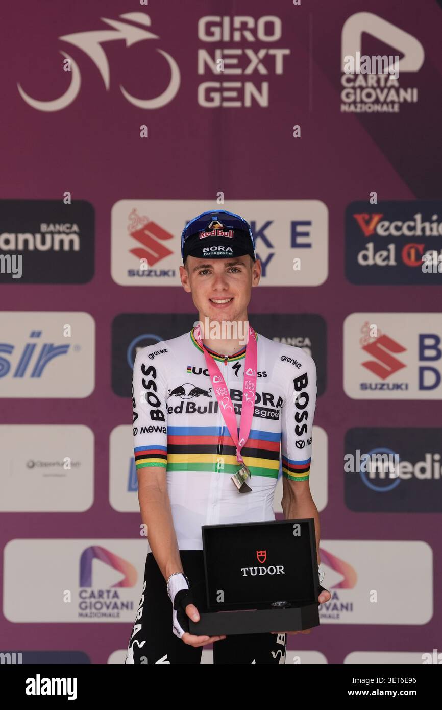 Lorenzo Mark Finn of Red Bull - Bora - Hansgrohe Rookies stage winner ...