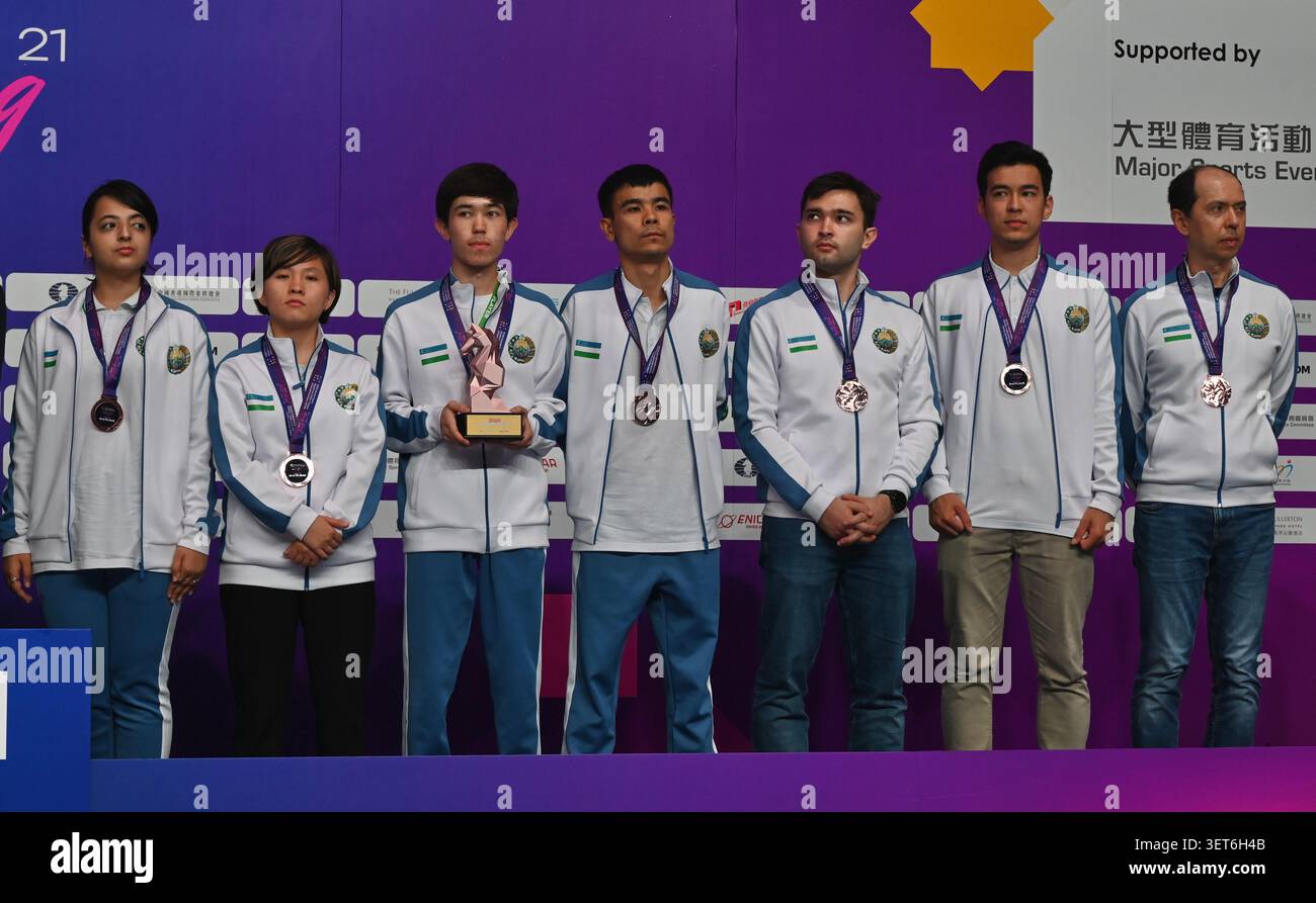 Team Team Uzbekistan getting Blitz 2nd Runner-up and posing photo at ...