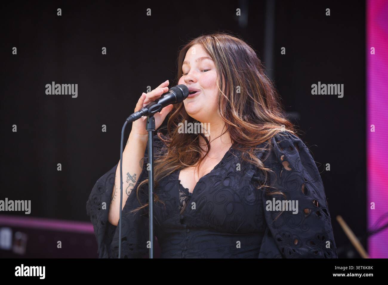 Oslo, Norway. 18th, June 2026. The Swedish singer and songwriter Sarah ...