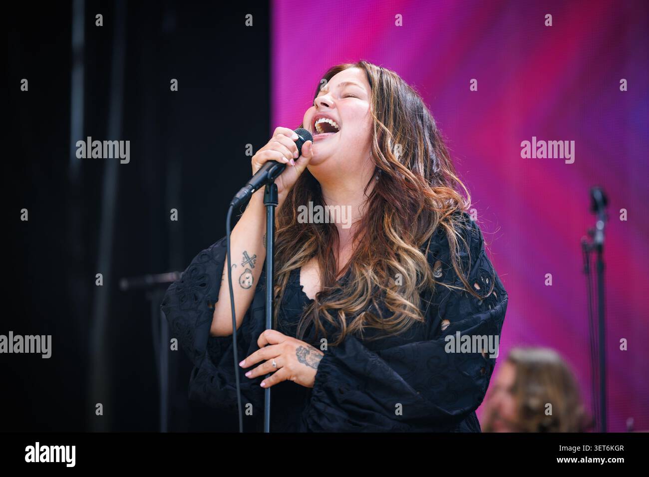 Oslo, Norway. 18th, June 2026. The Swedish singer and songwriter Sarah ...