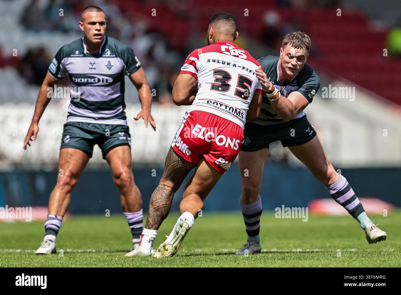 Asher O’Donnell tackles Daniel Suluka-Fifita during the BetFred Super ...