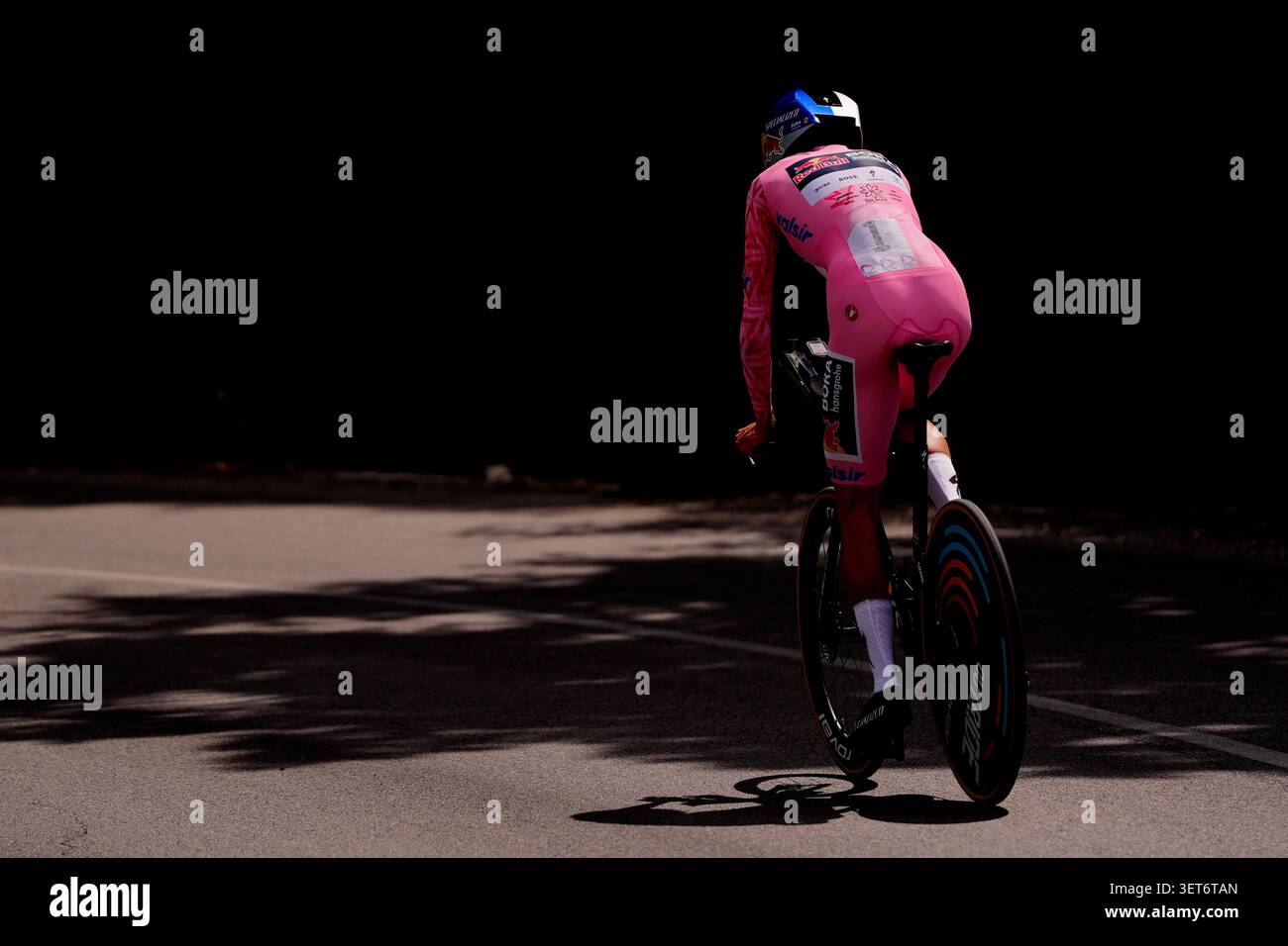 Italy's Lorenzo Mark Finn of Red Bull - Bora - Hansgrohe Rookies during ...