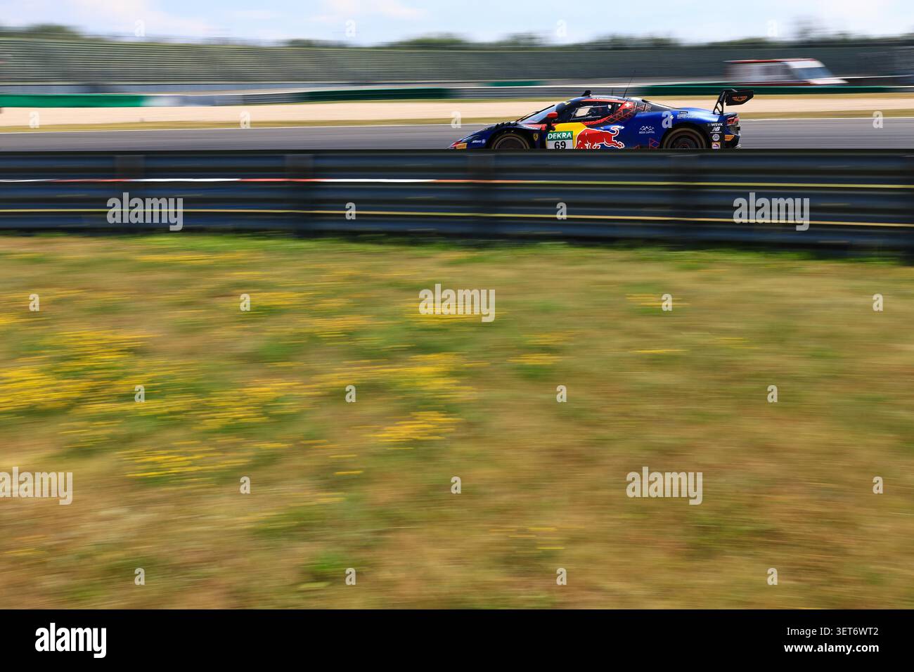 69 Thierry Vermeulen (NL/Emil Frey Racing), Ferrari 296 GT3, action ...