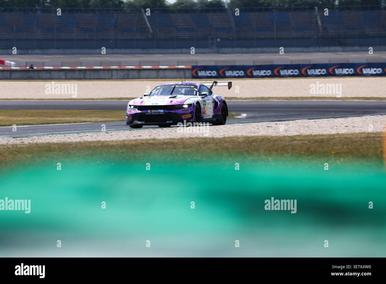 64 Finn Wiebelhaus (D/HRT Ford Racing), Ford Mustang GT3, action Photo ...