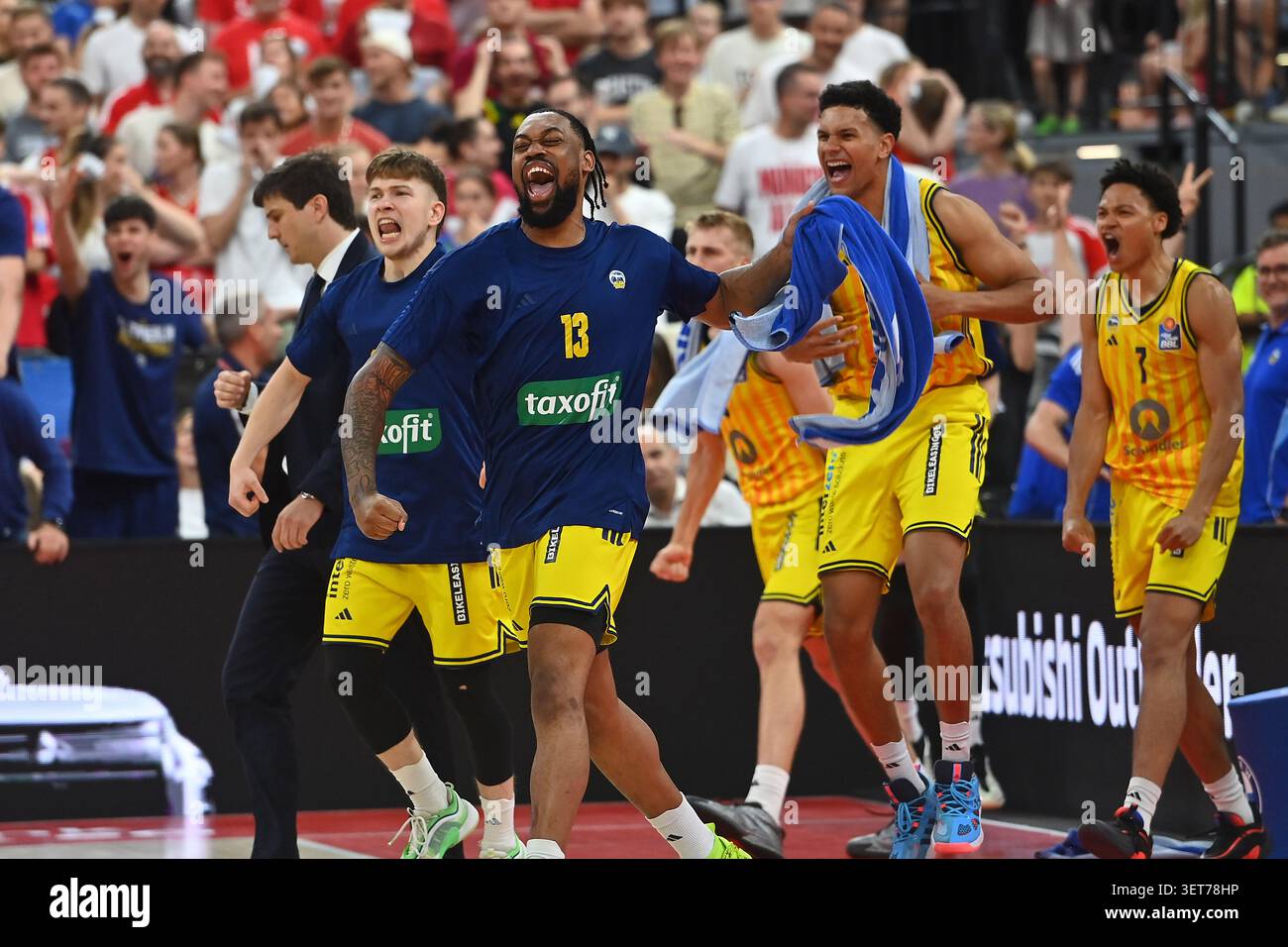 Player Alba, cheers, joy, enthusiasm,. Basketball BBL, Season 2025/2026 ...