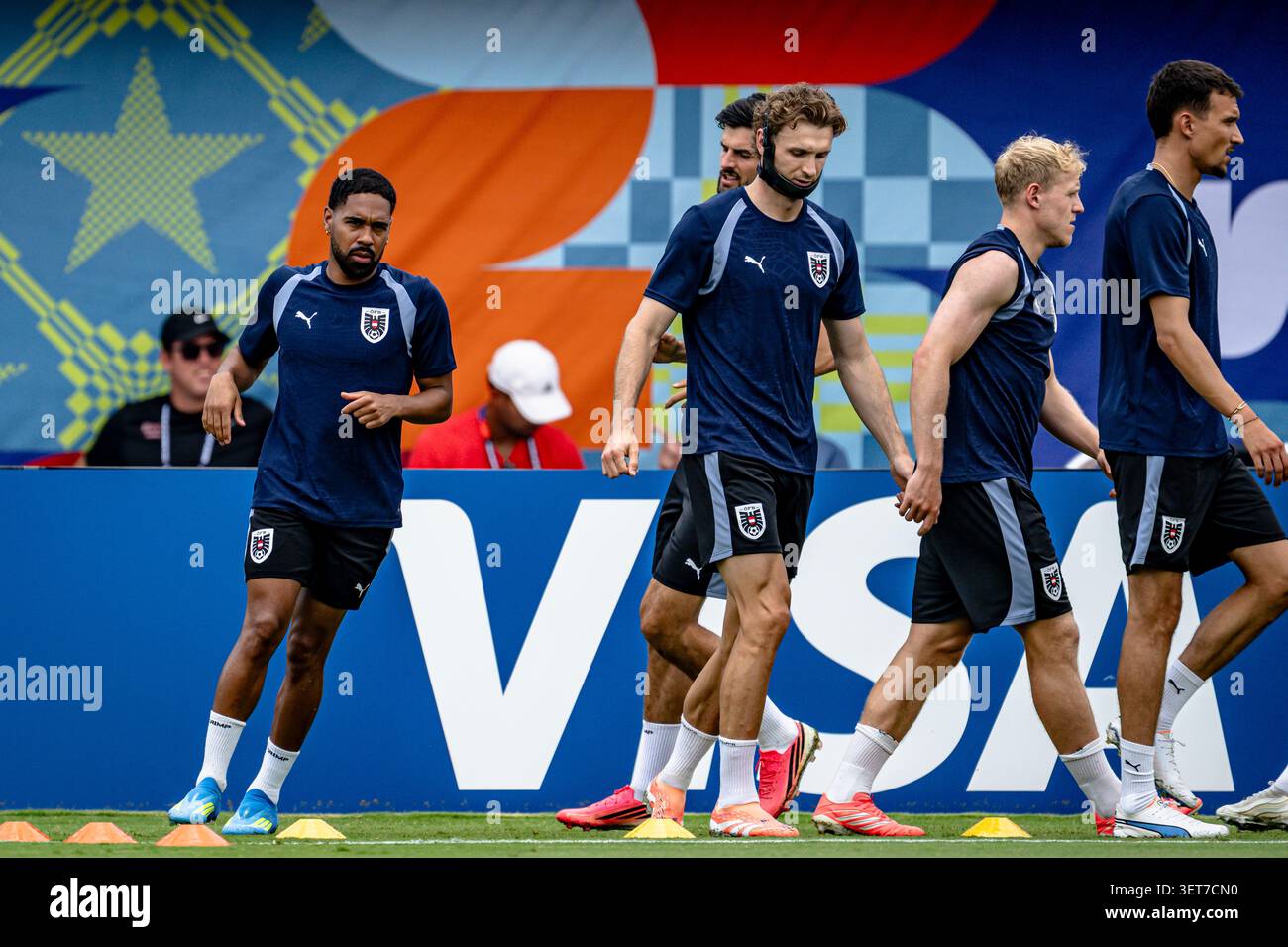 DALLAS - (l) Phili[ Mwene of Austria during the 2026 World Cup at ...
