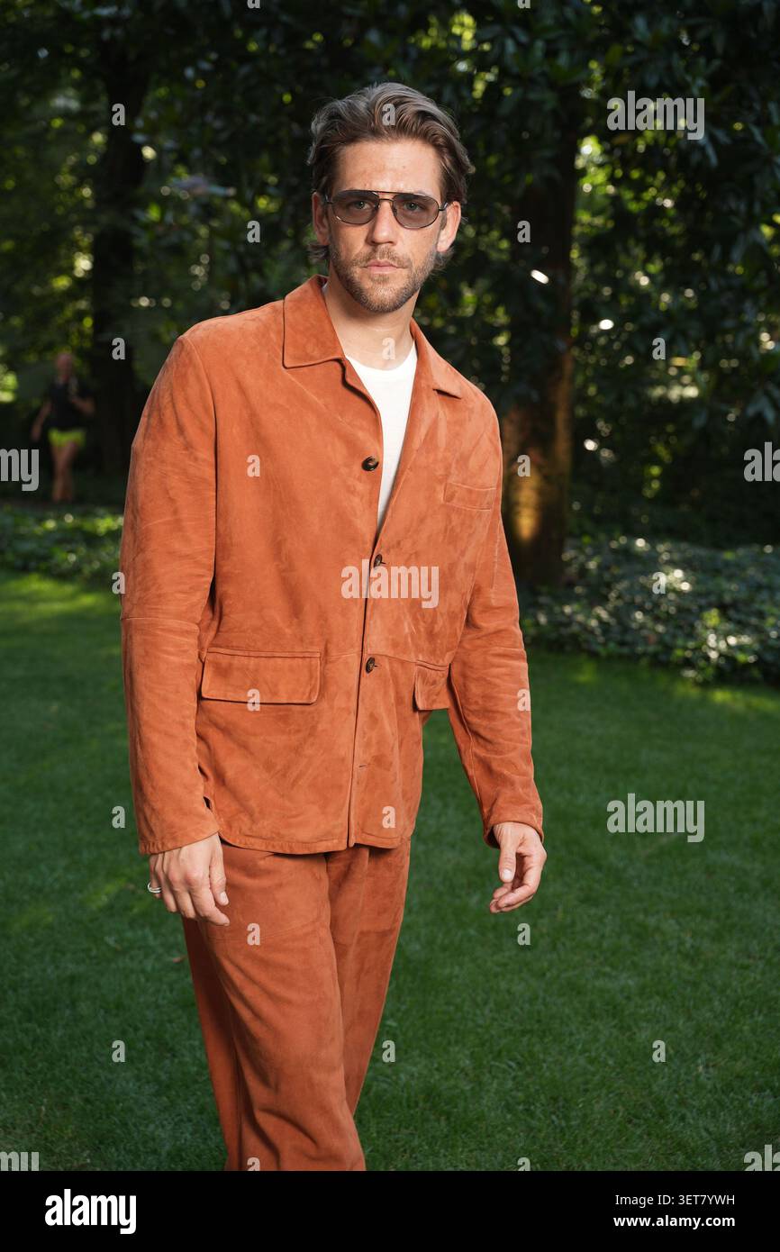 IPA85918971 - Milan, Milan Men’s Fashion Week Spring/Summer 2027 - Men ...