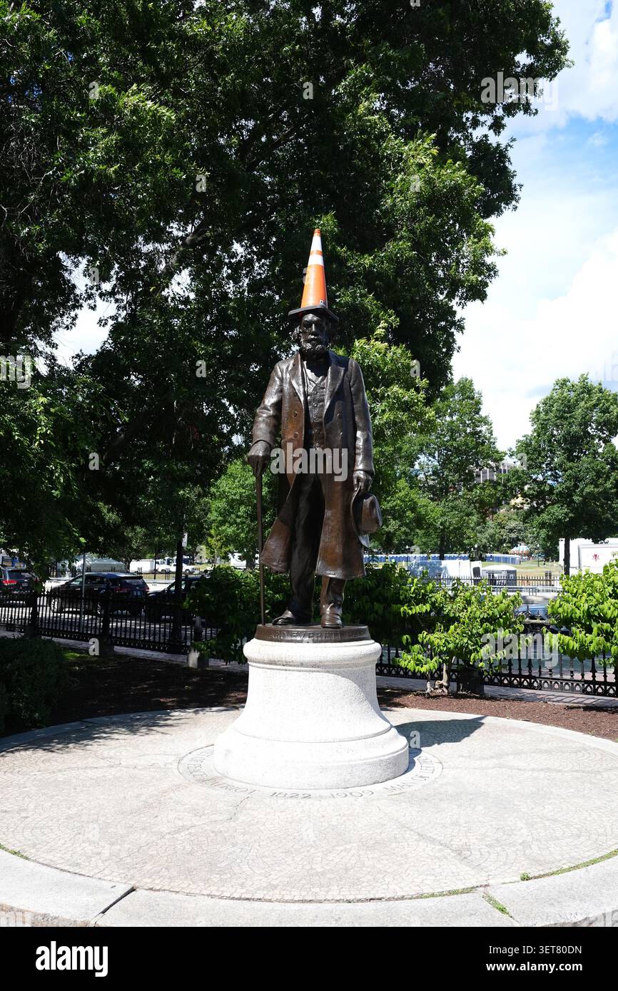 A general view of a orange cone on a statue in Boston. Orange traffic ...