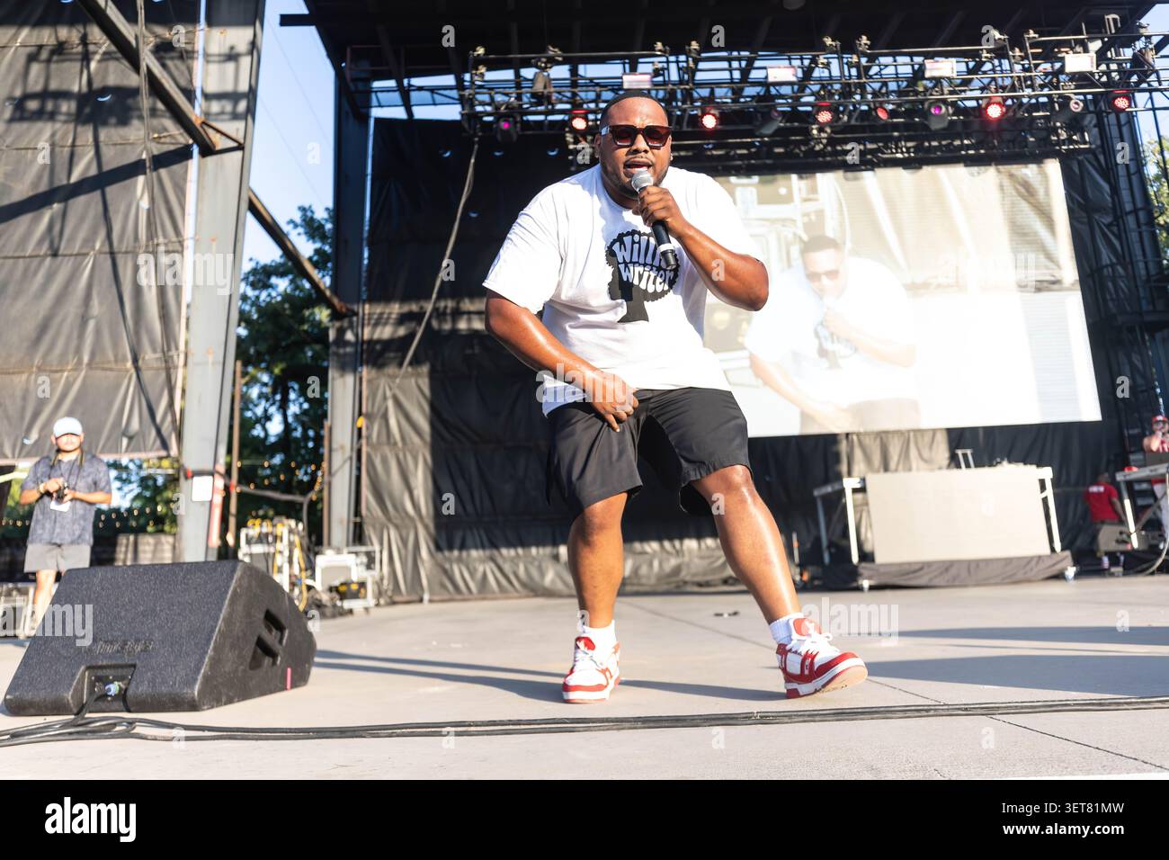 Music artist Willis Writer performs at Juneteenth On The East in ...