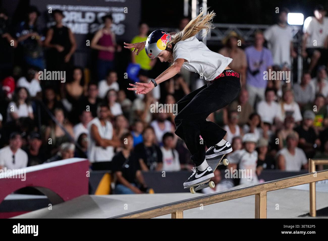 Australia's Chloe Covell competes during the women's finals at the ...