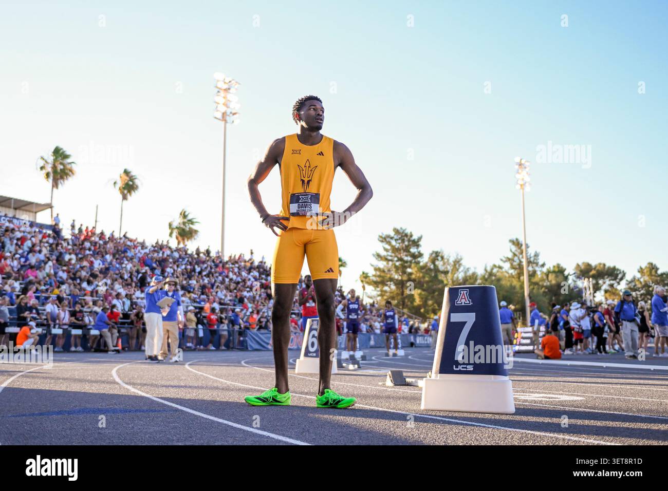 Jayden Davis of Arizona State wins the men's 400m in 44.98 during the ...