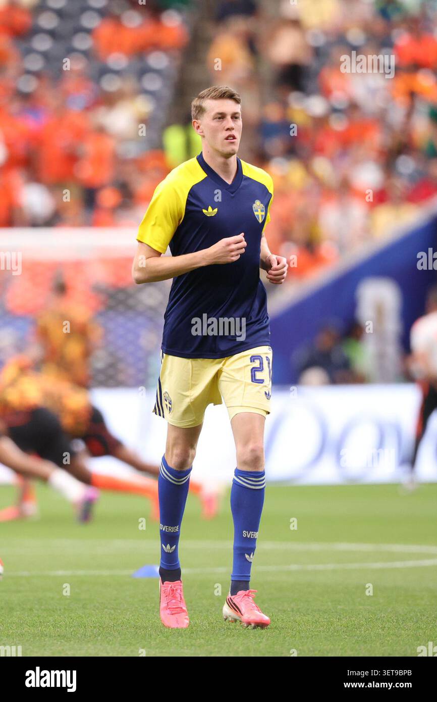 Alexander Bernhardsson of Sweden before the FIFA World Cup Group F ...