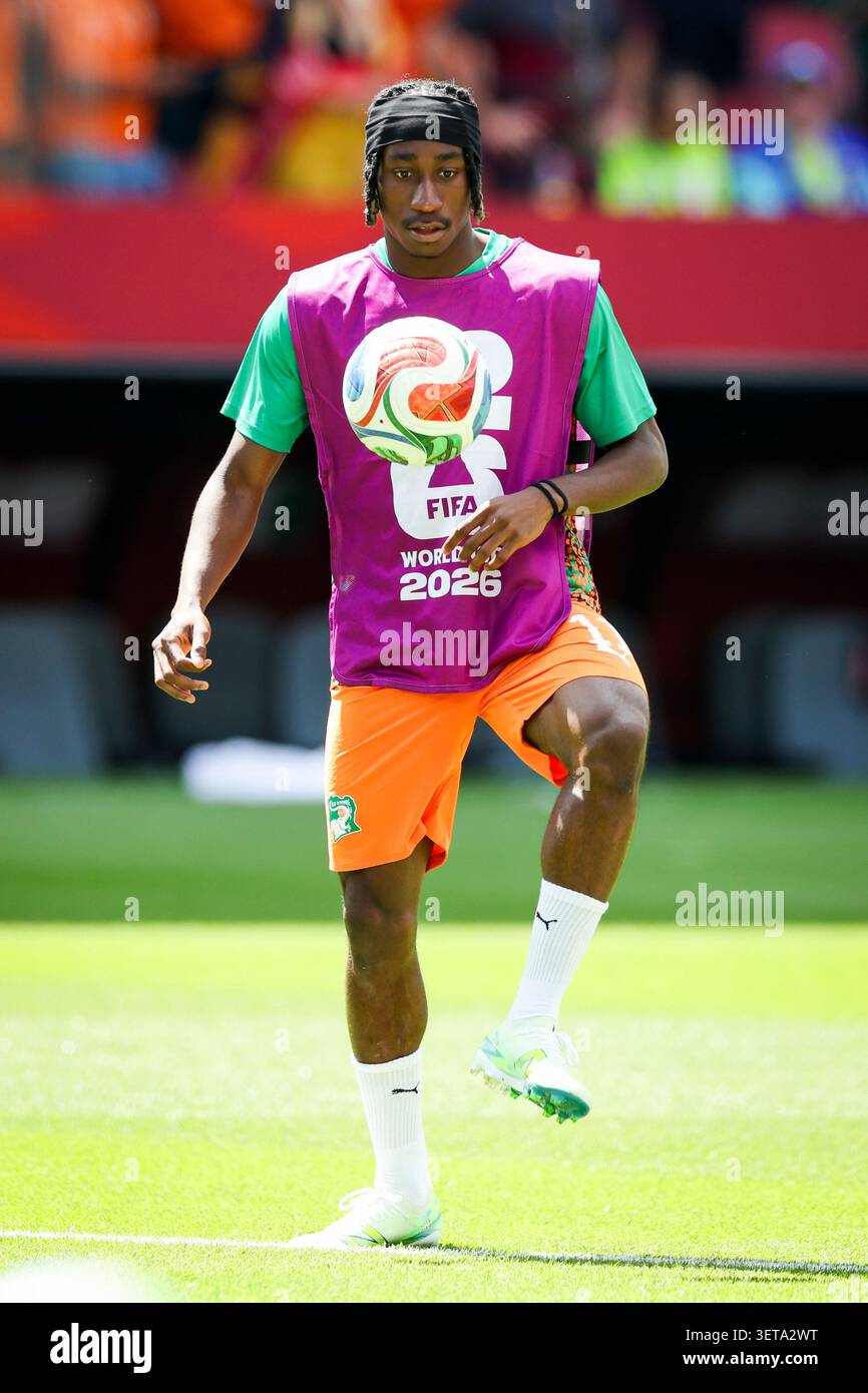 Côte d'Ivoire forward Yan Diomande (11) warm up during the Germany v ...